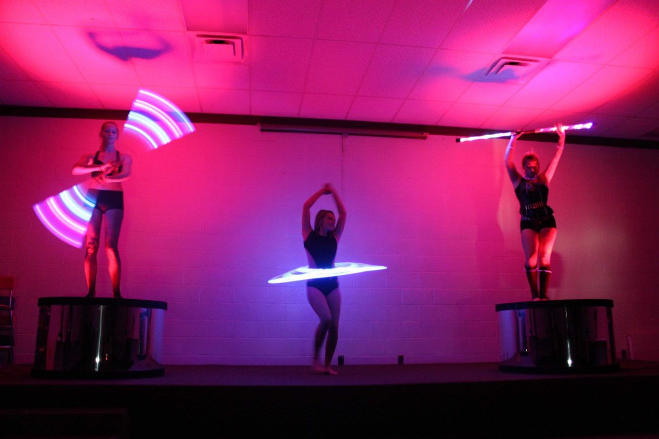 Glow & LED Shows - Cincinnati Circus