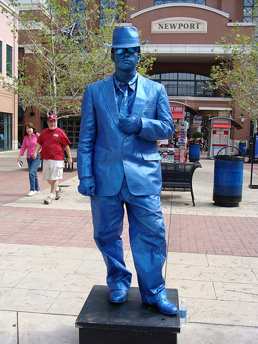 Cincinnati Living Statues - Cincinnati Circus