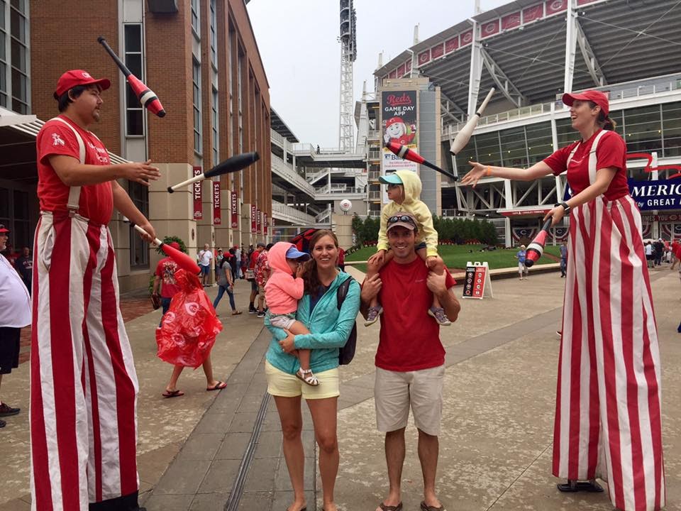 Strolling Entertainment - Cincinnati Circus